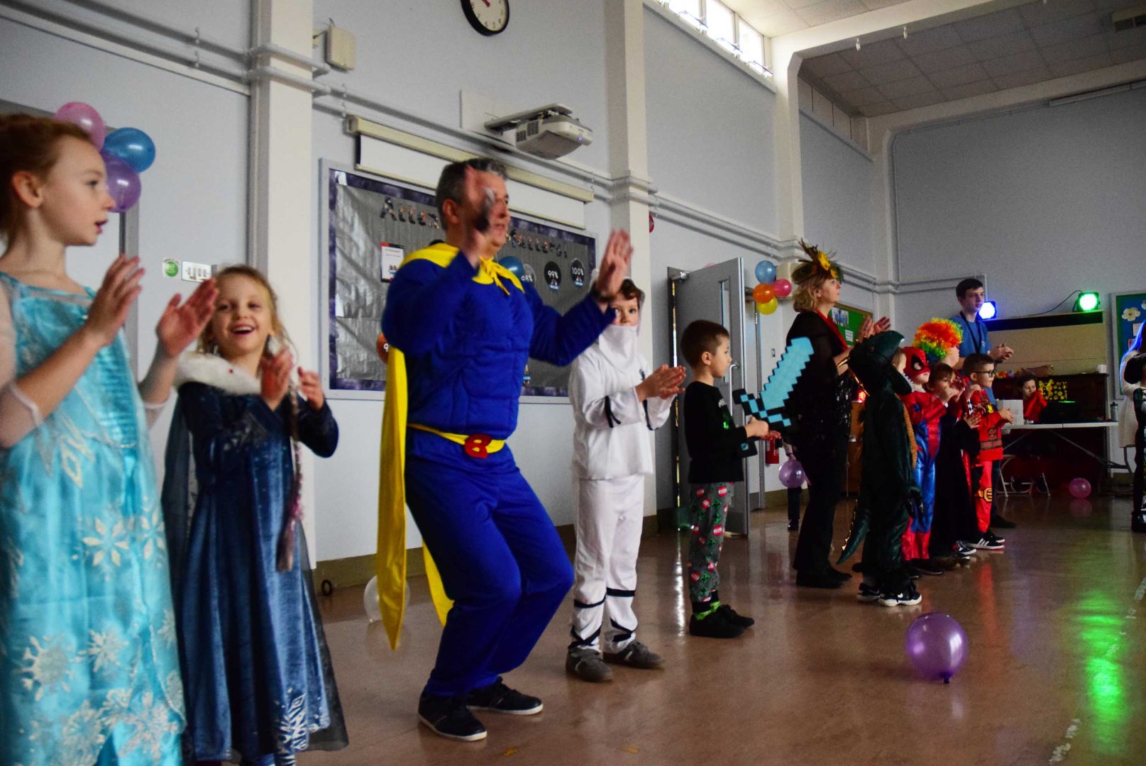 Bal Przebierańców :: ABC Polska Sobotnia Szkoła w Poole